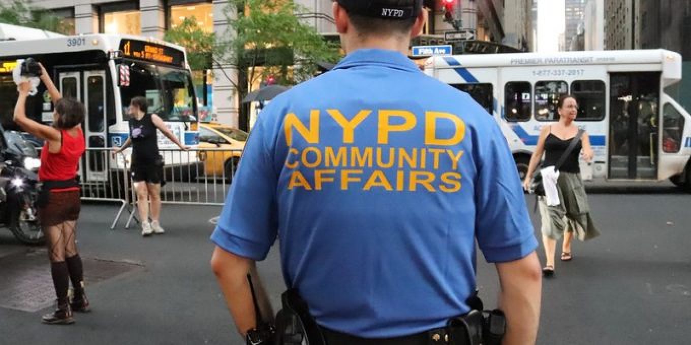 policing community complaints - Contexts